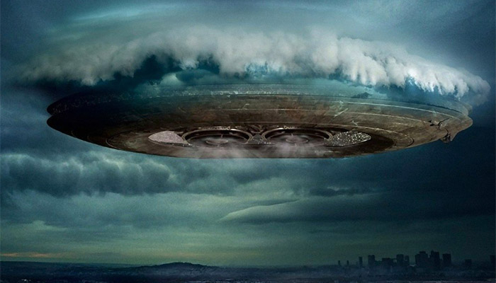 O dia que um «OVNI gigante» foi captado em imagens de satélite ...